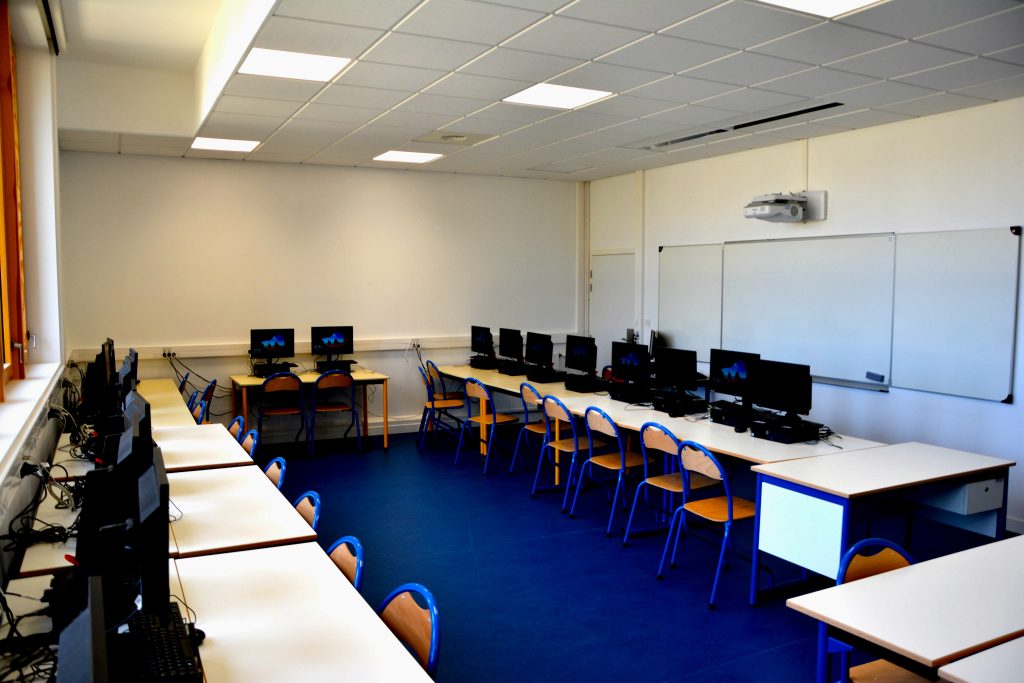 Collège numérique - Collège Lucien Cézard Fontainebleau